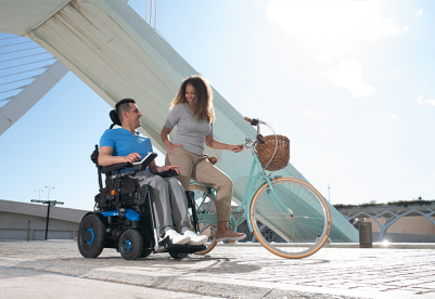 Eldrivna rullstolar för inom-/utomhusbruk - Invacare Sweden